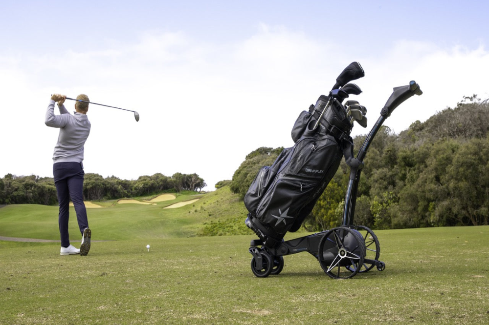 How to Choose the Right Electric Golf Caddy in Canada | MGI CA